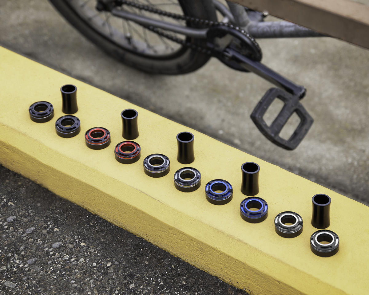 Stolen Minimalist Mid Bottom Bracket (Polished) (19mm) - Dan's Comp